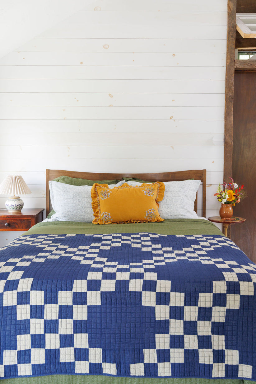 Blue Squares Quilt – The Six Bells